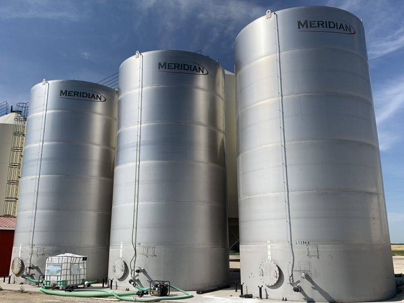 Flat Bottom & Hopper Bottom Liquid Storage - Valley Agro Services Ltd.