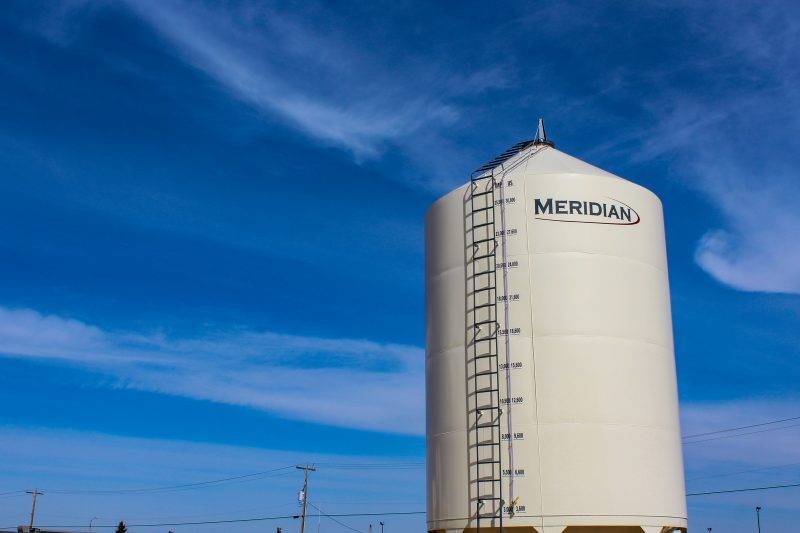 Flat Bottom & Hopper Bottom Liquid Storage - Valley Agro Services Ltd.